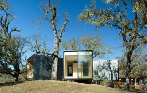 Moose Rd House by Mork-Ulnes Architects