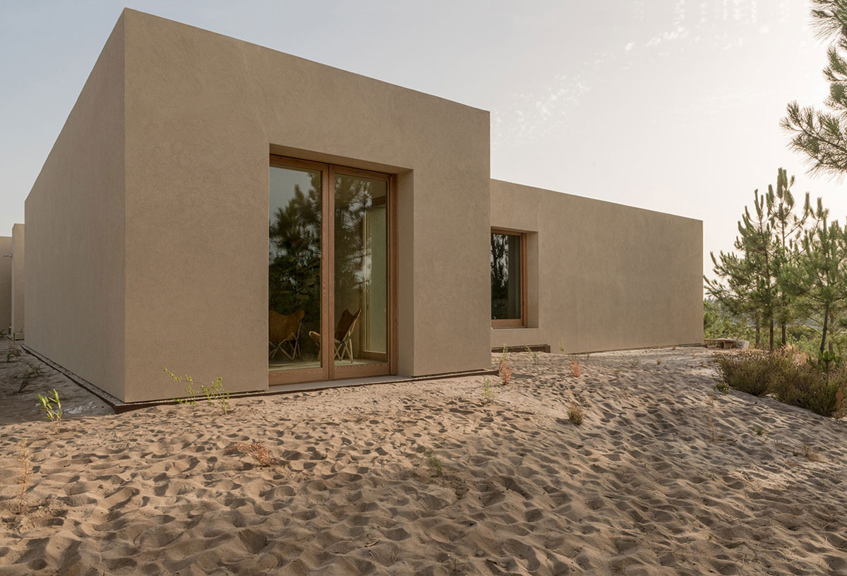 Melides Residence by Architecture Firm Esteva i Esteva