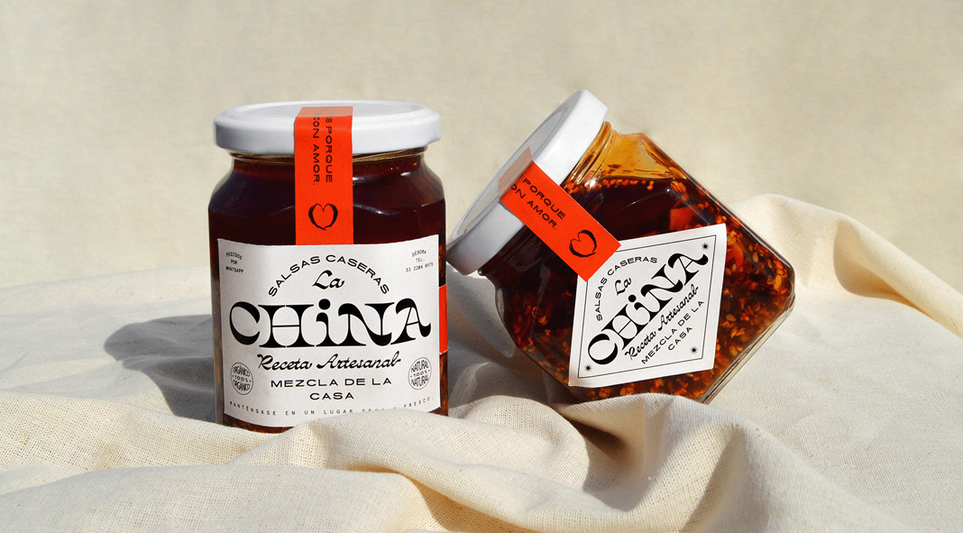 LA CHINA Brand & Packaging Design by Estudio Cariño